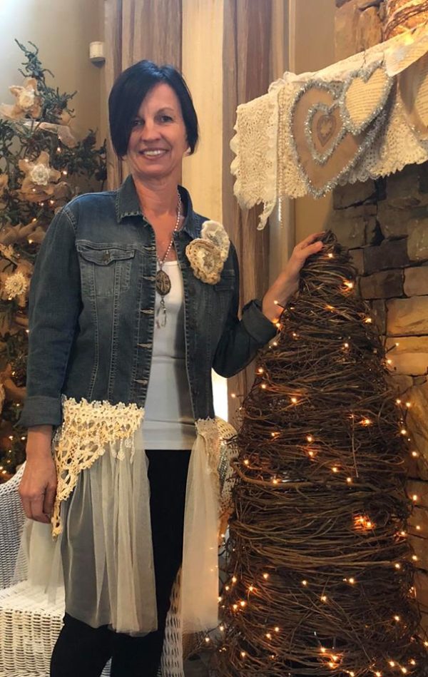 DIY Rustic Grapevine Tree - The Shabby Tree