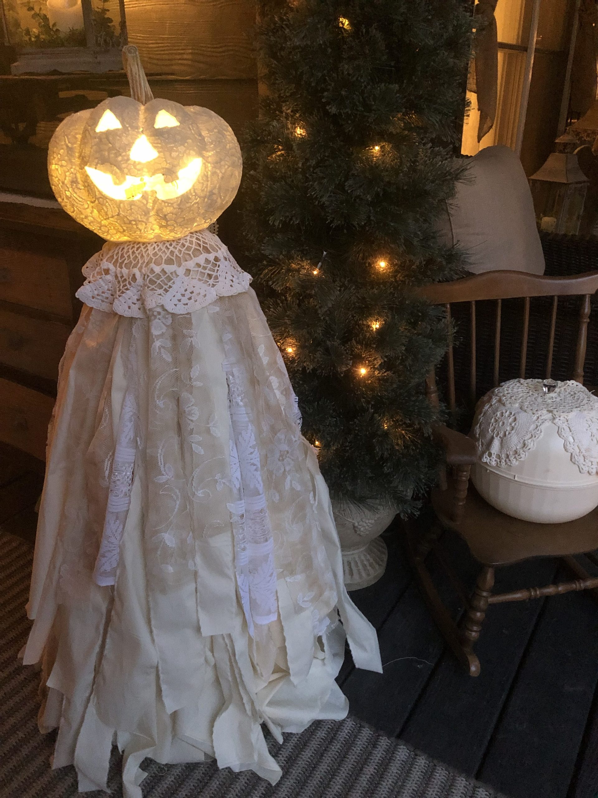 Diy Pumpkin Ghost Girl - The Shabby Tree
