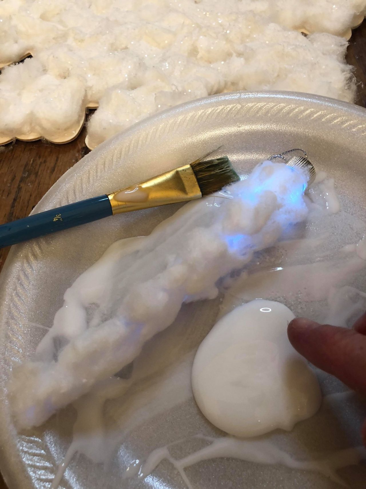 Diy Dollar Tree Snowflake and Icicle - The Shabby Tree