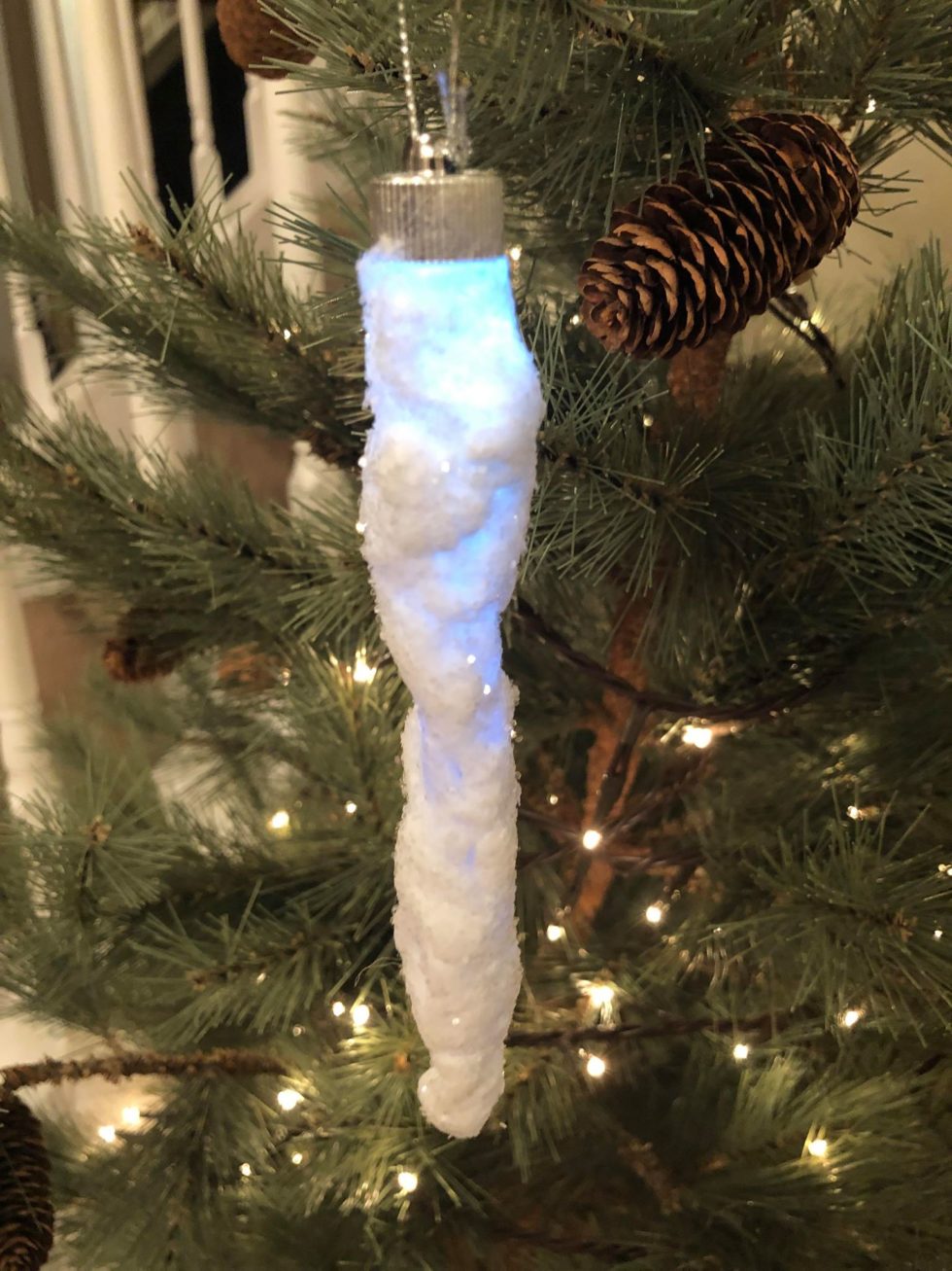 Diy Dollar Tree Snowflake and Icicle - The Shabby Tree