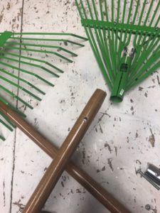 DIY Rake Tree - The Shabby Tree