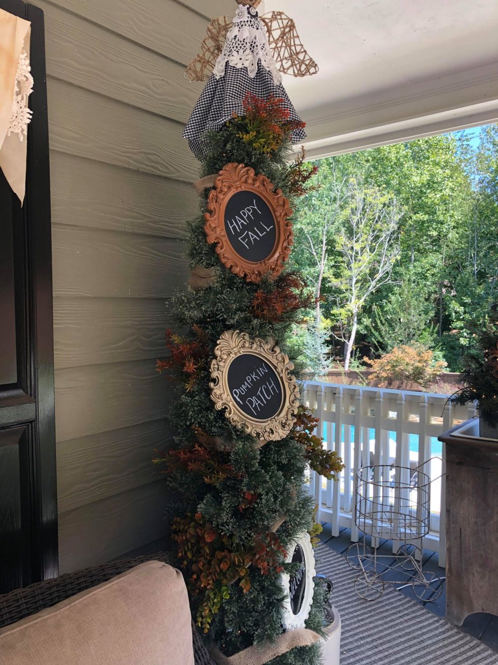 Trees I Keep Up All Year Long - The Shabby Tree