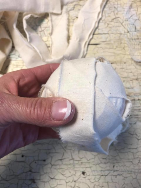 DIY Rag Balls - The Shabby Tree