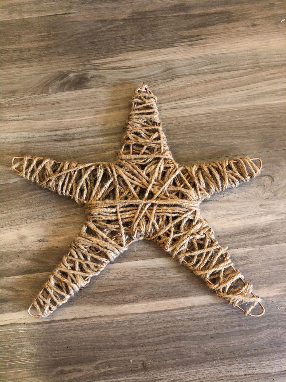 DIY Twine Star - The Shabby Tree