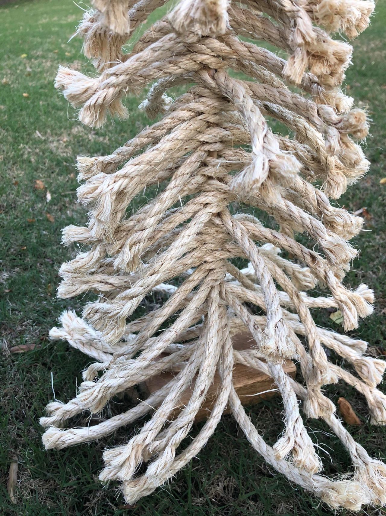 DIY Unique Sisal Rope Tree - The Shabby Tree