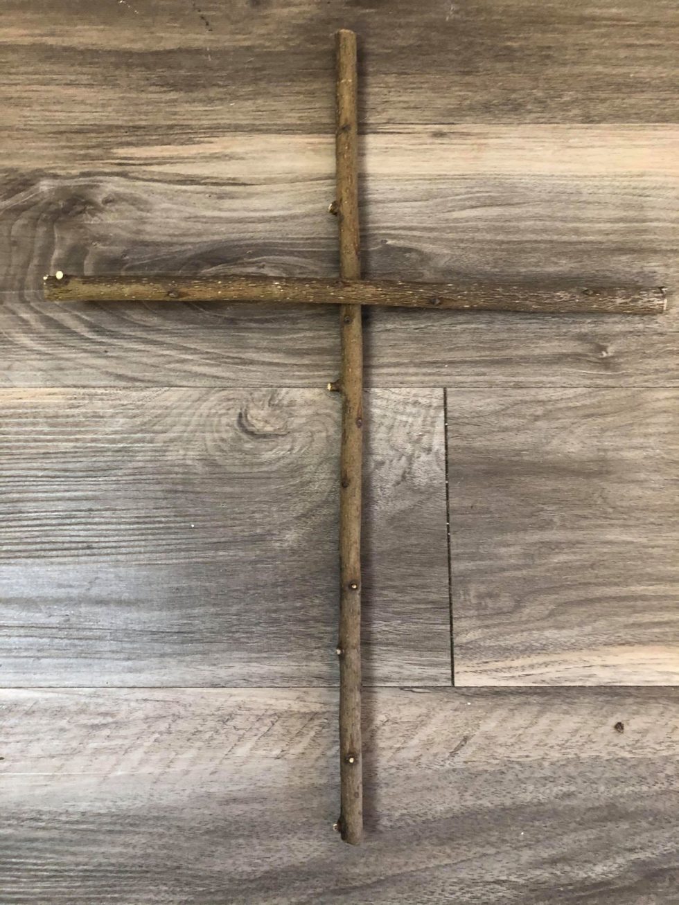 DIY Rag Cross - The Shabby Tree