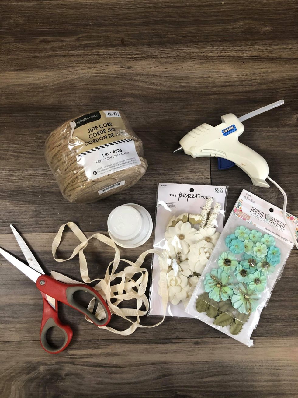 DIY Spring Hat Ornament - The Shabby Tree