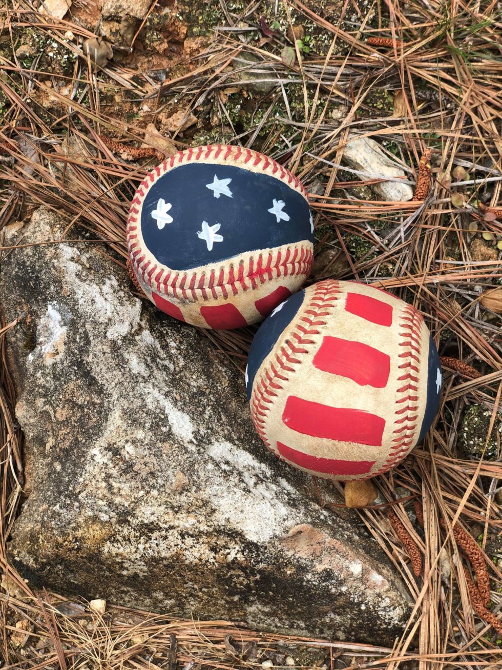 DIY Americana Baseballs - The Shabby Tree