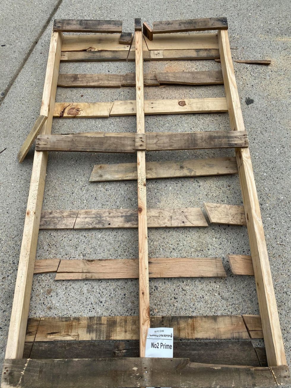 DIY Pallet Tree - The Shabby Tree