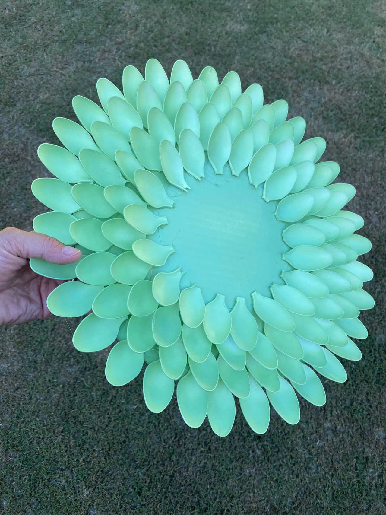 DIY Spoon Wreath - The Shabby Tree