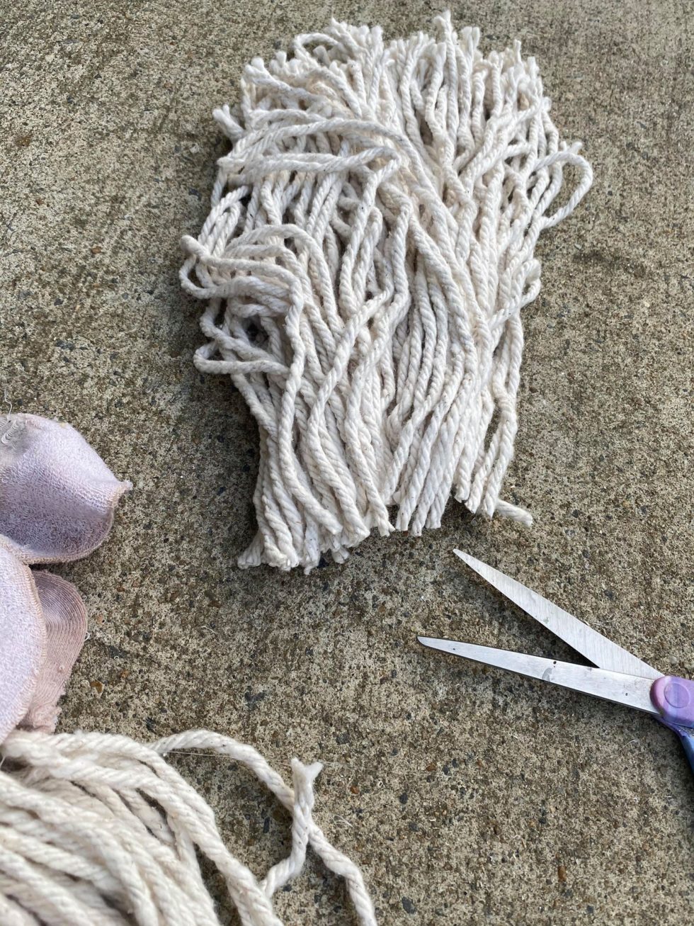 DIY Mop Head Santa - The Shabby Tree