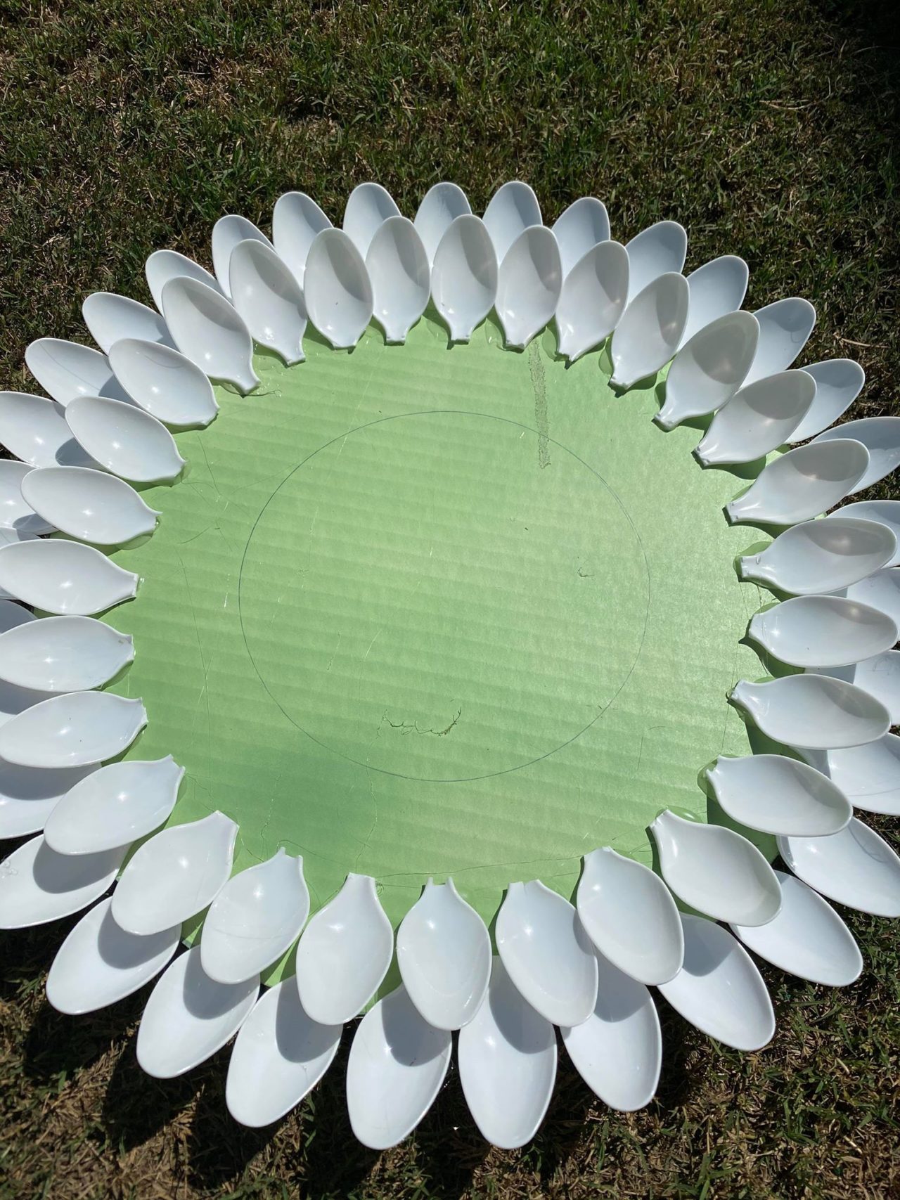 DIY Spoon Wreath - The Shabby Tree