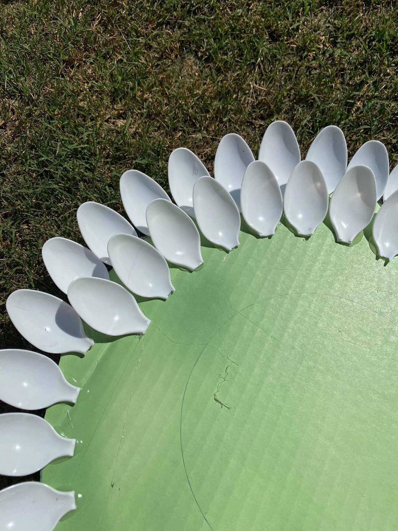 DIY Spoon Wreath - The Shabby Tree