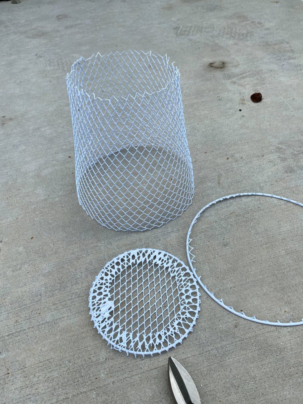 DIY Wire Mesh Pumpkin - The Shabby Tree