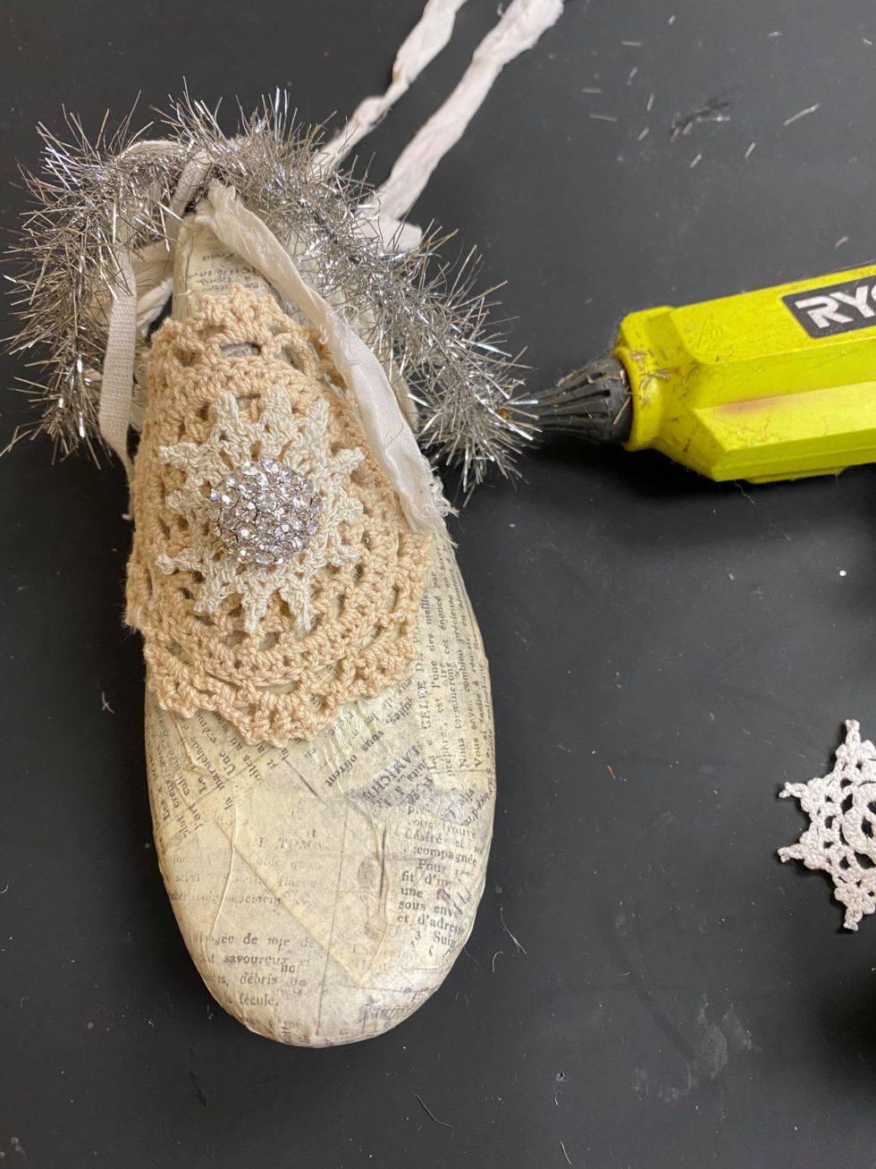 Wooden Shoe Insert Makeover - The Shabby Tree