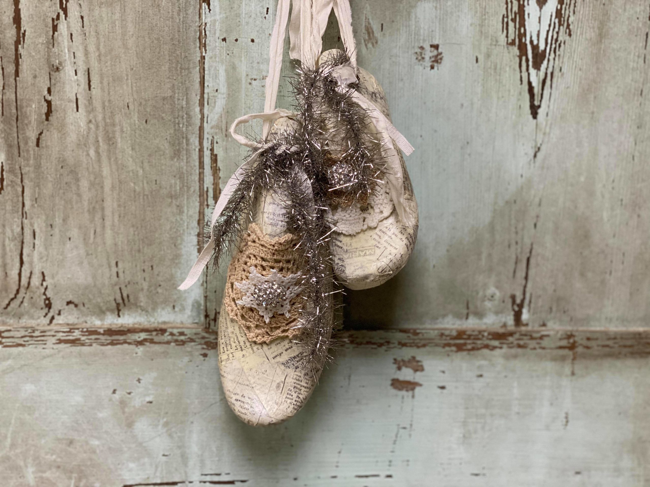 Wooden Shoe Insert Makeover - The Shabby Tree