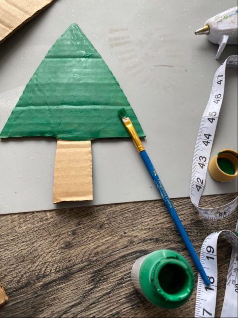 DIY Mesh Tube Tree Ornament - The Shabby Tree