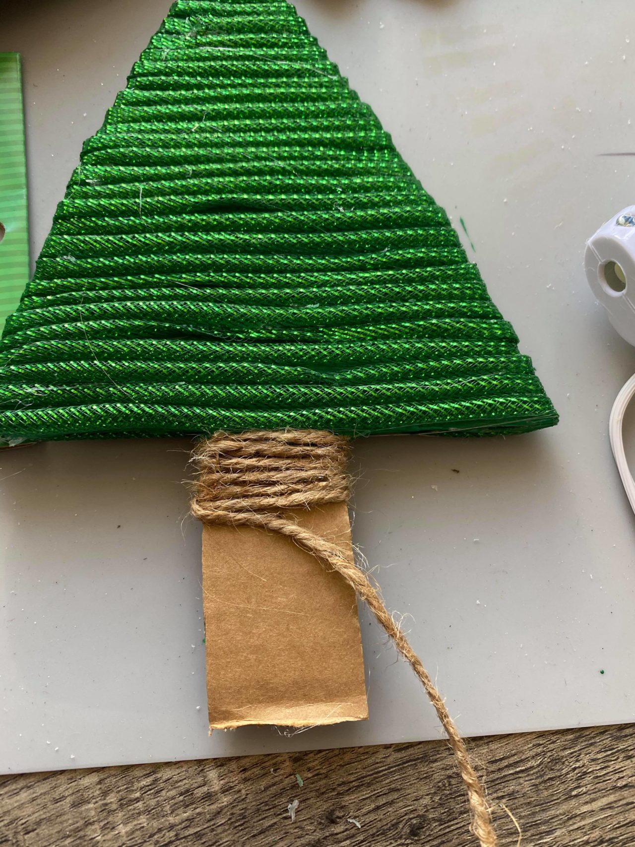 DIY Mesh Tube Tree Ornament - The Shabby Tree