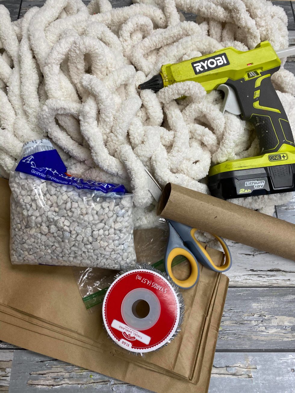 DIY Chunky Yarn Tree - The Shabby Tree