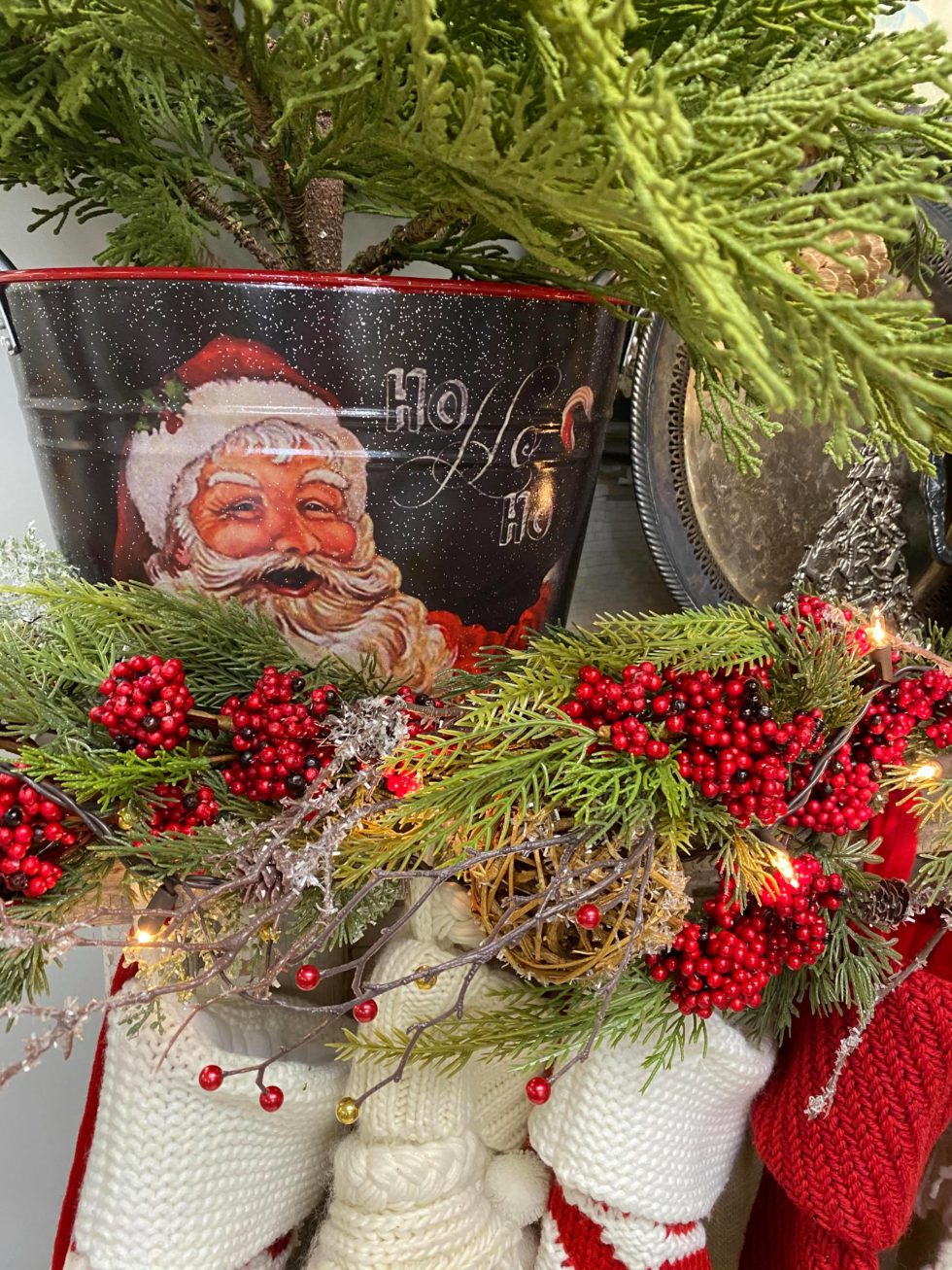 Decorating Your Mantle For Christmas - The Shabby Tree