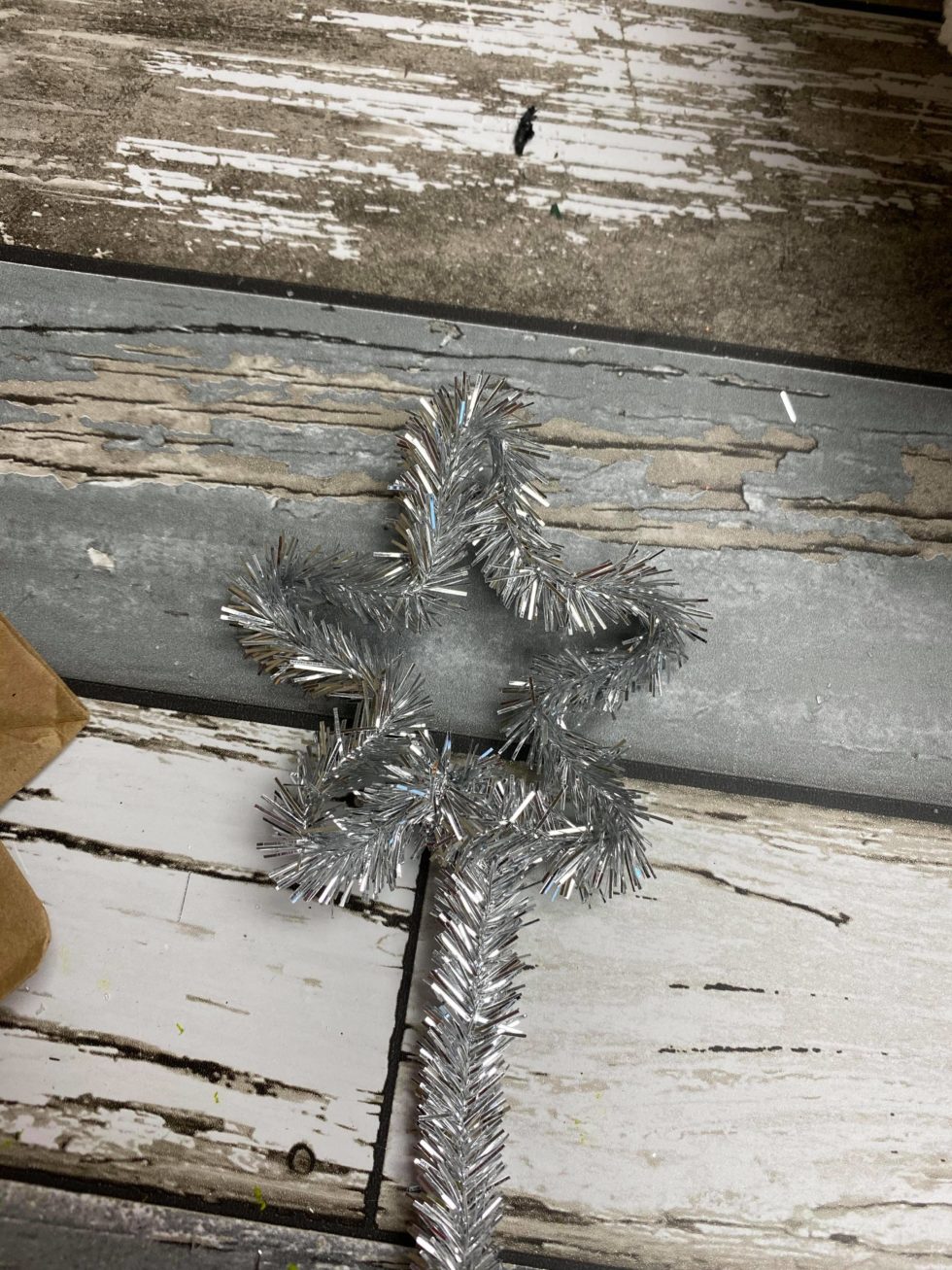 DIY Chunky Yarn Tree - The Shabby Tree