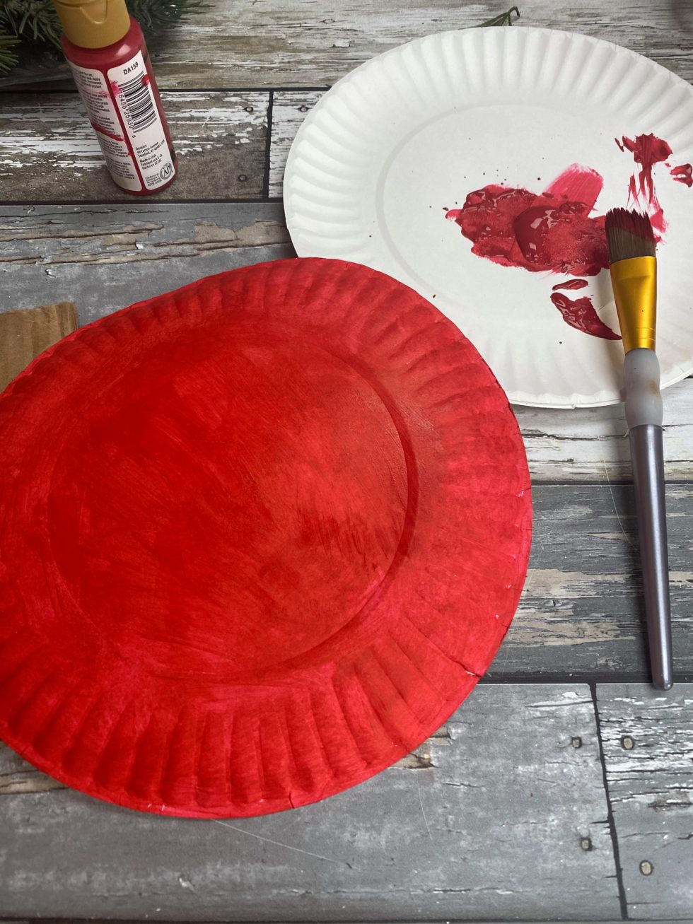 Paper Plate Santa Hat - The Shabby Tree