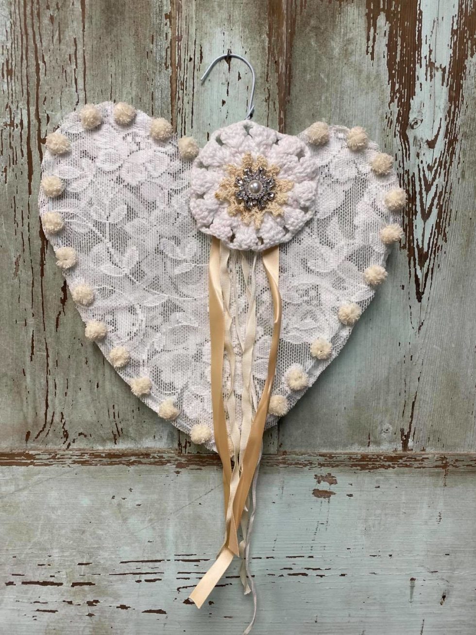 Wire Hanger Heart - The Shabby Tree