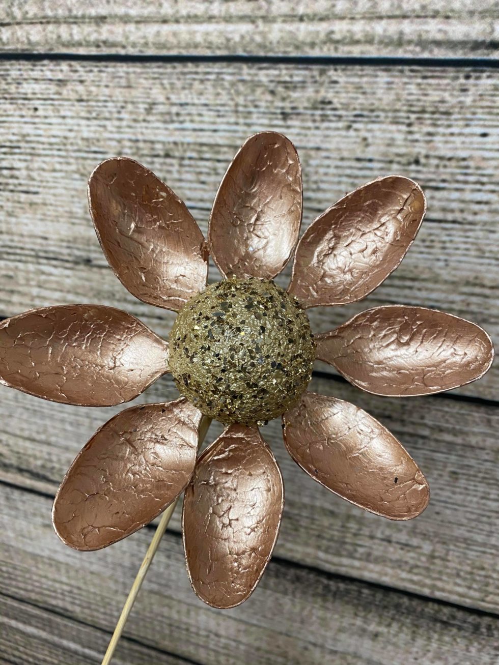 DIY Spoon Flower - The Shabby Tree