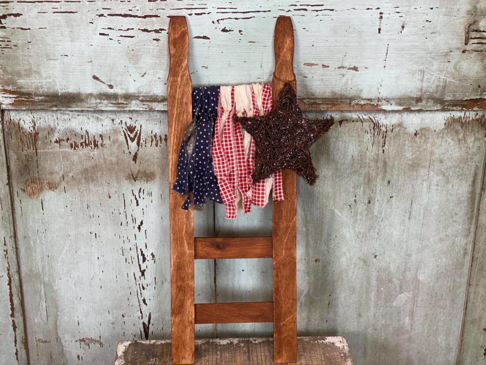 DIY Small Decorative Ladder - The Shabby Tree