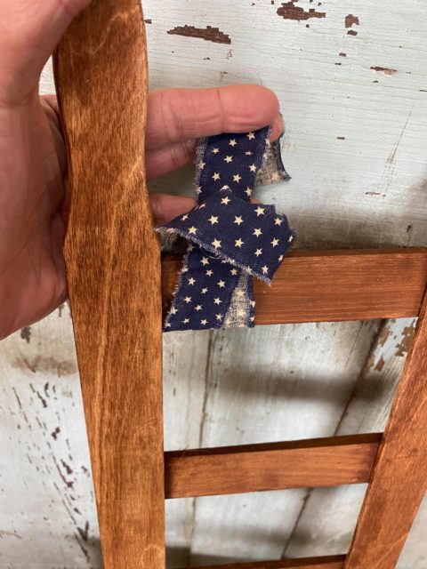 DIY Small Decorative Ladder - The Shabby Tree