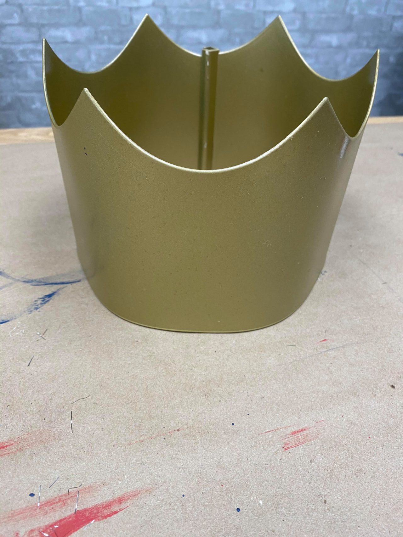 DIY Decorative Crown - The Shabby Tree