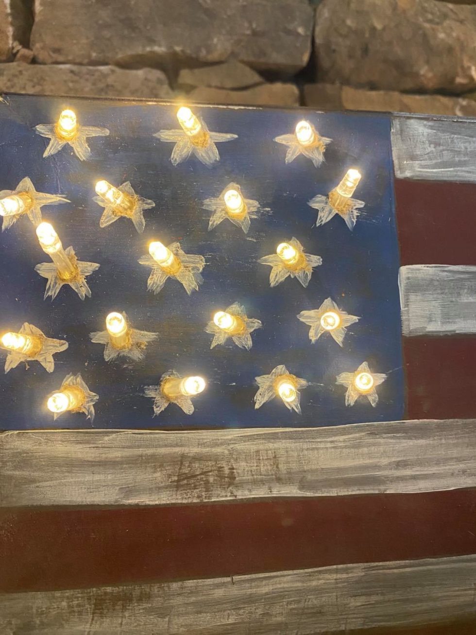 DIY Lighted Flag - The Shabby Tree
