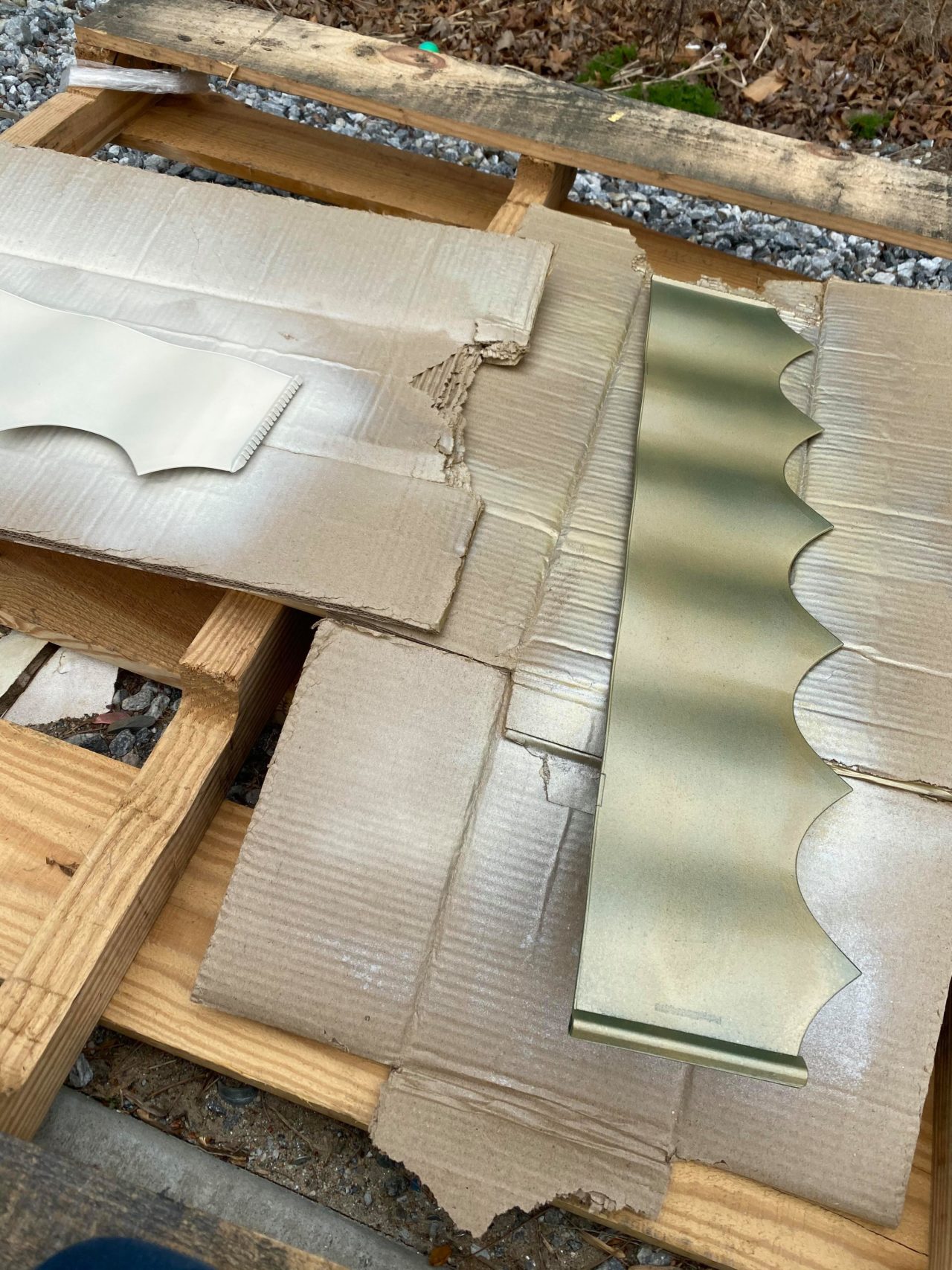 DIY Decorative Crown - The Shabby Tree