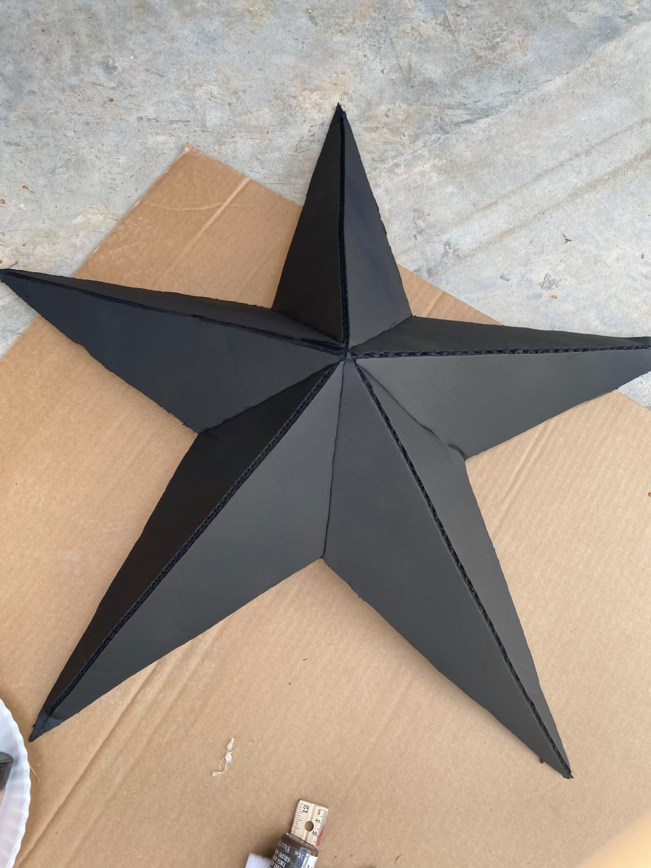 DIY Cardboard Barn Star - The Shabby Tree