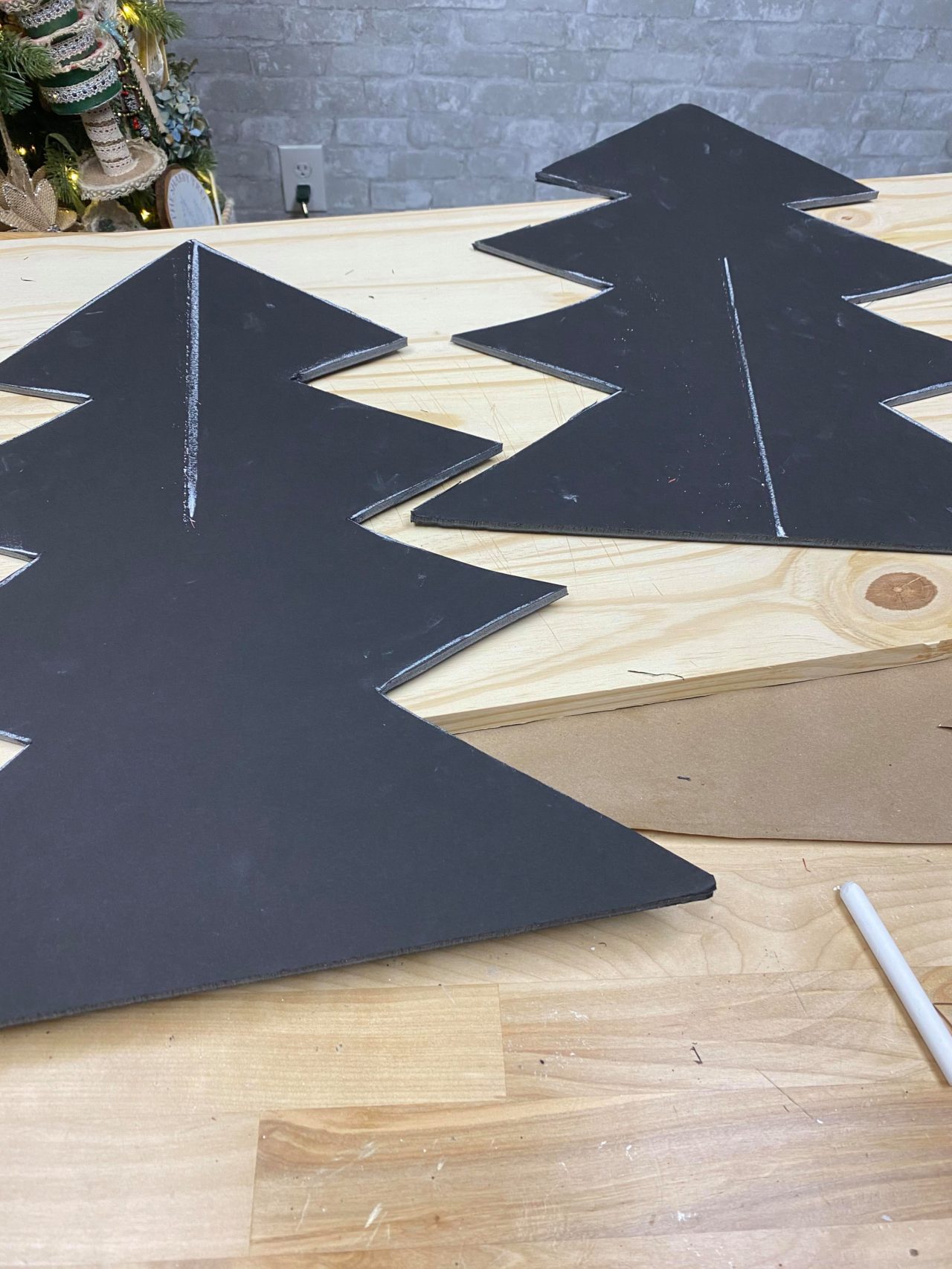 DIY Puzzle Tree - The Shabby Tree