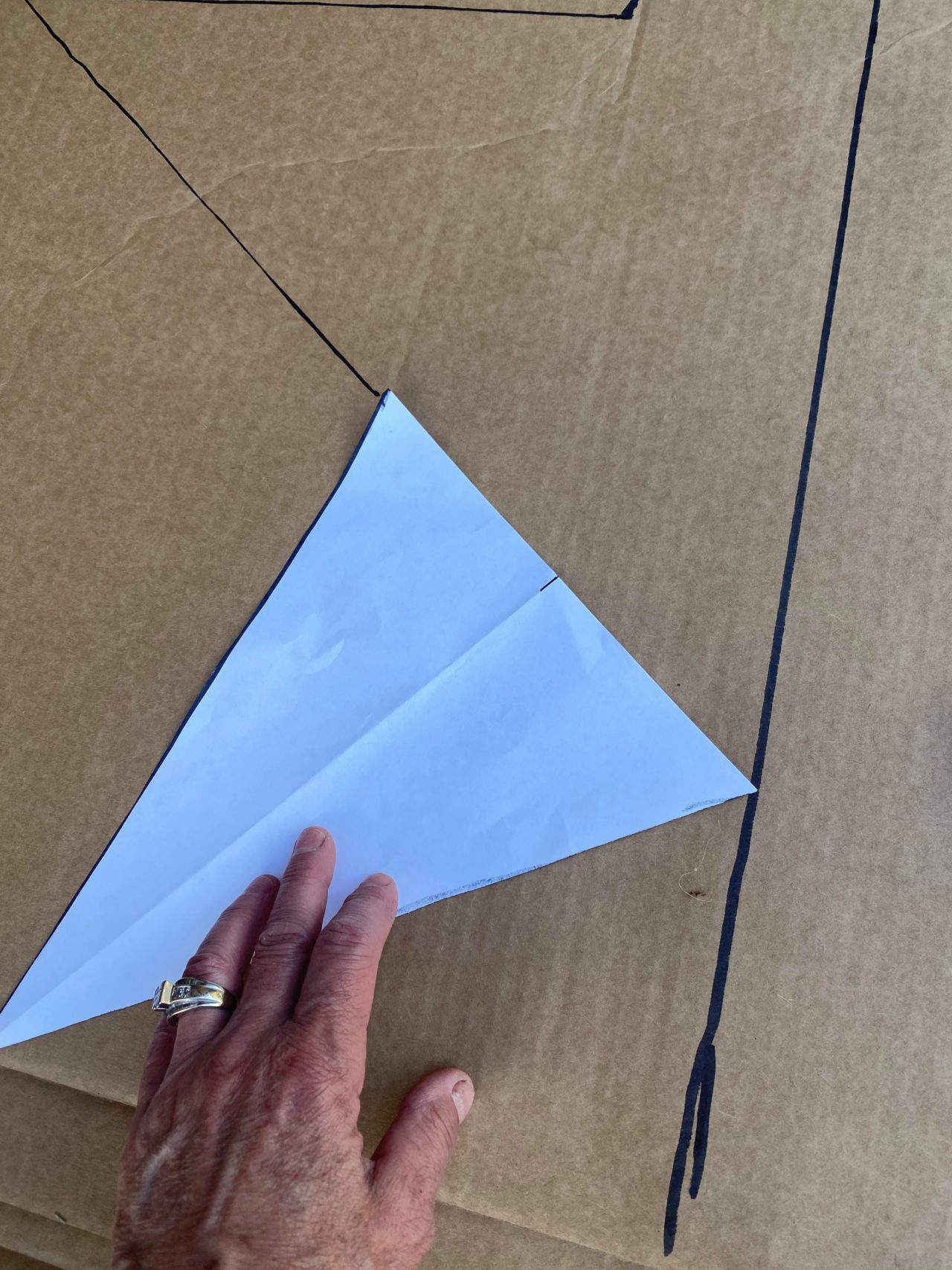 DIY Cardboard Barn Star - The Shabby Tree