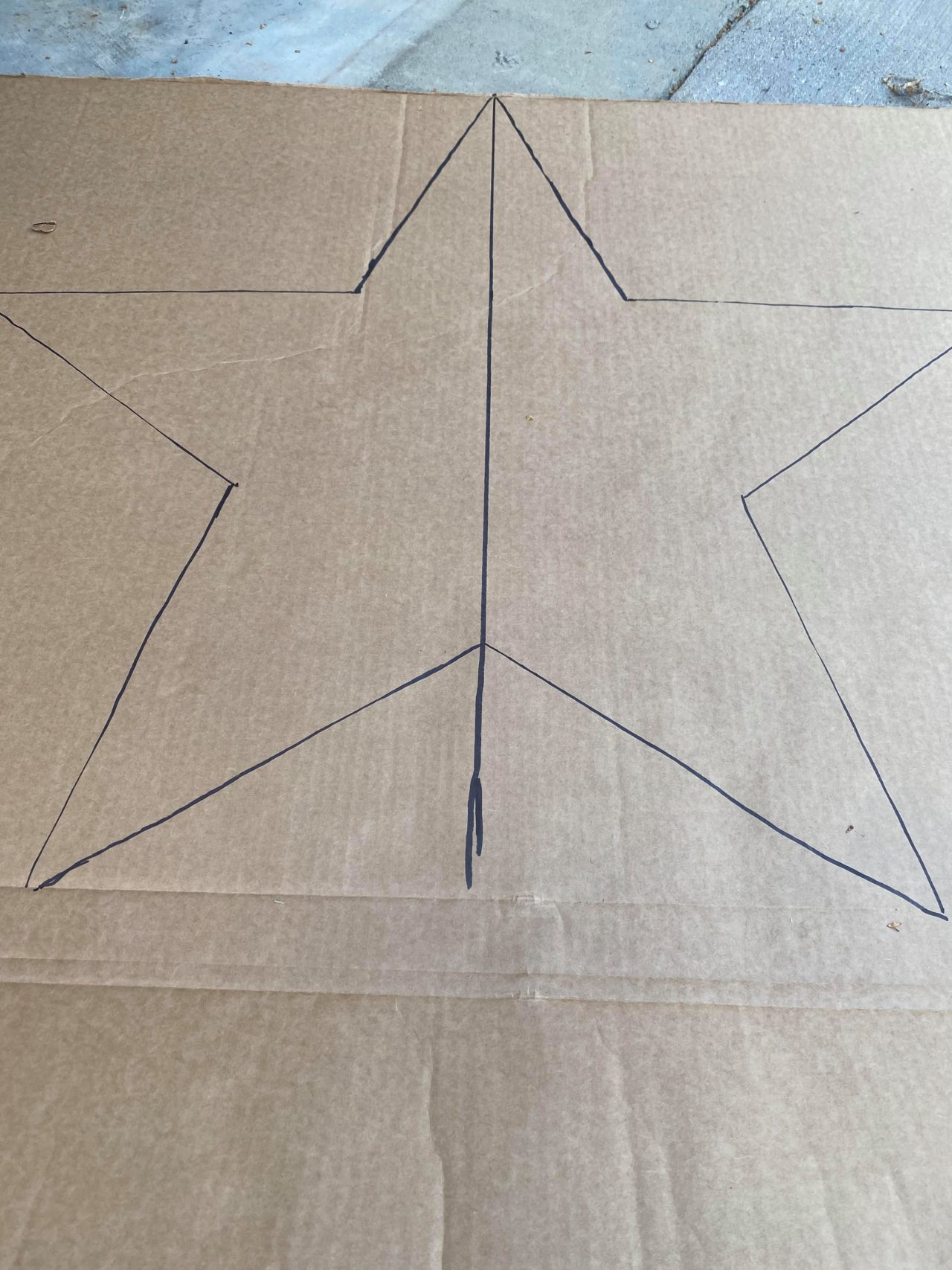 DIY Cardboard Barn Star - The Shabby Tree