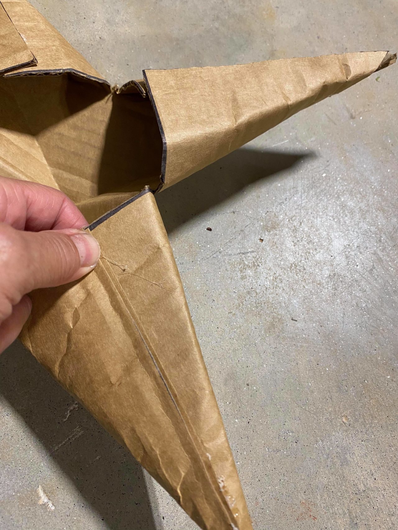 DIY 3D Cardboard Star - The Shabby Tree