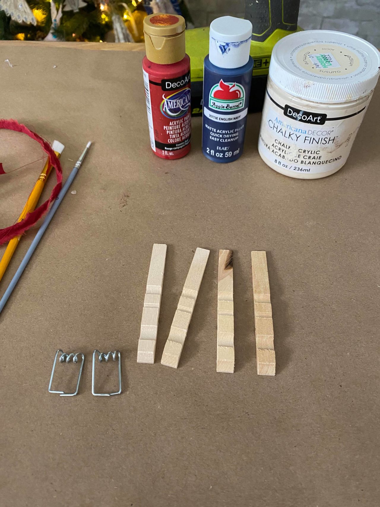 DIY Clothes Pin Flag - The Shabby Tree