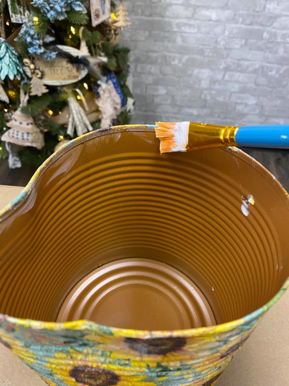 DIY Recycled Pitcher - The Shabby Tree