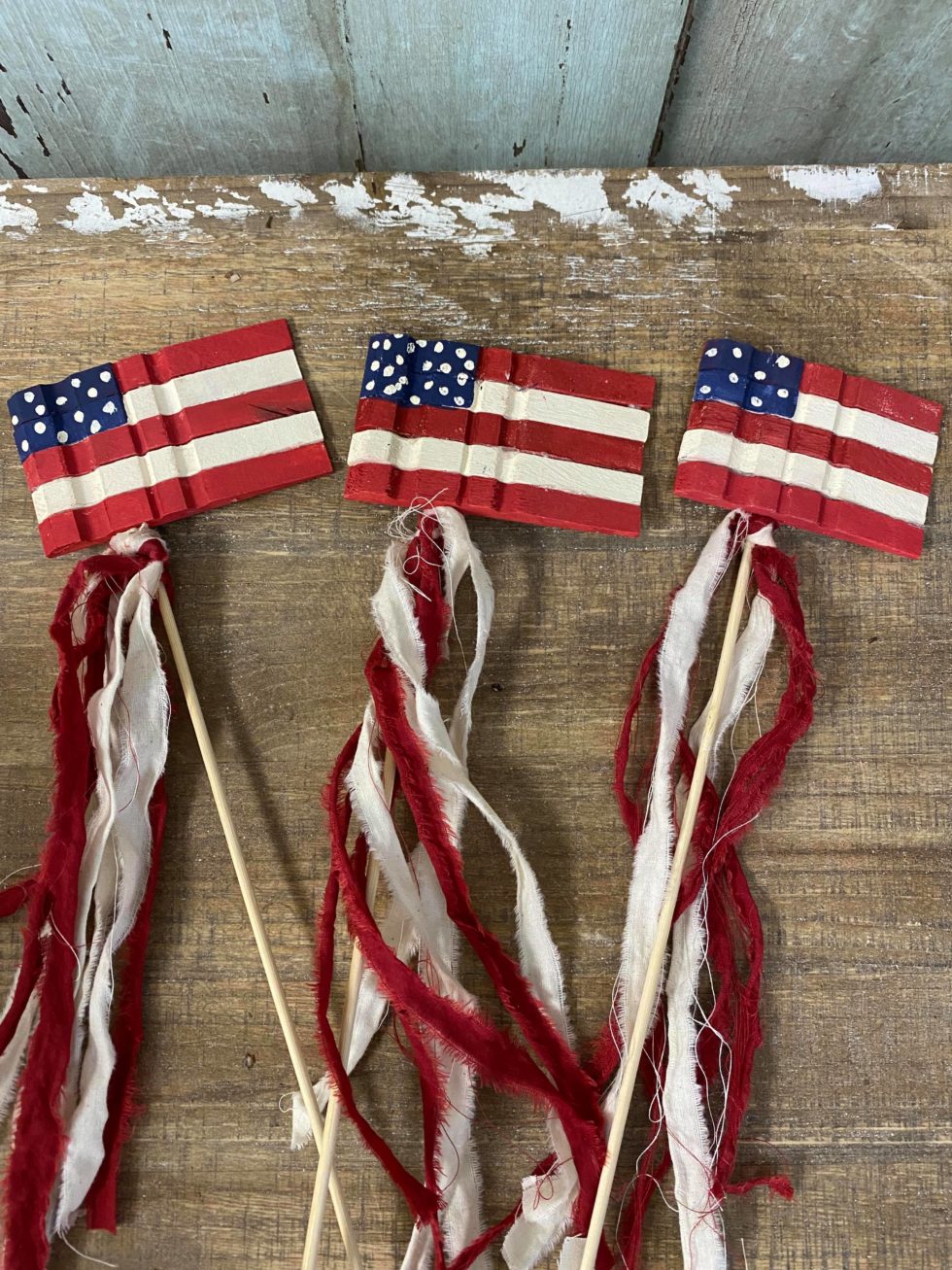 DIY Clothes Pin Flag - The Shabby Tree