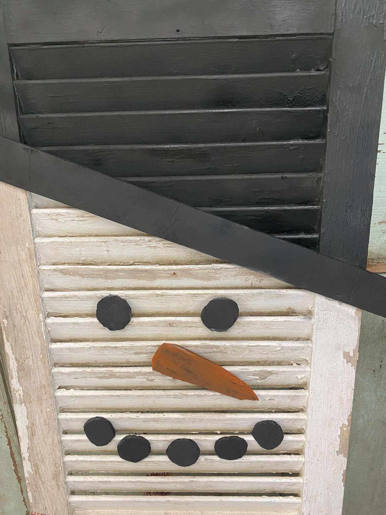 DIY Shutter Snowman - The Shabby Tree