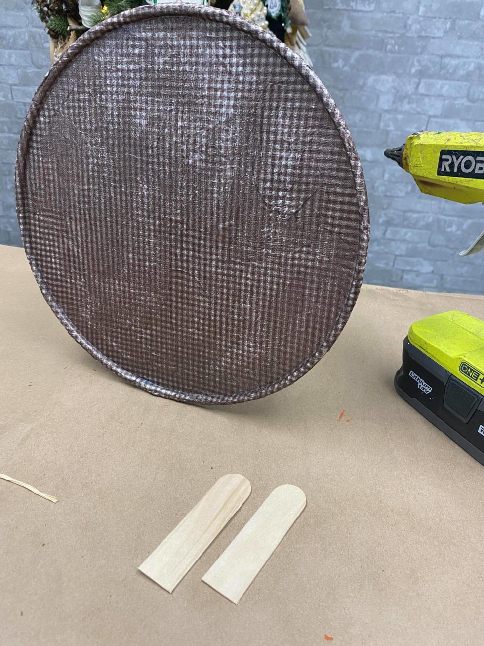 DIY Dollar Tree Splatter Screen Pumpkin - The Shabby Tree