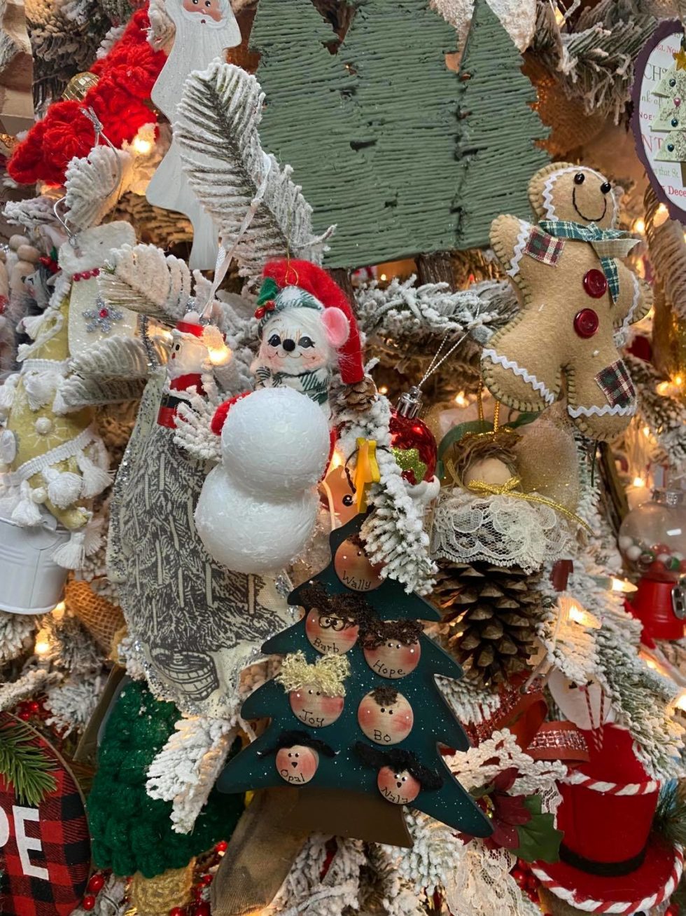 Christmas Tree In The Shabby Tree Warehouse “2021” - The Shabby Tree