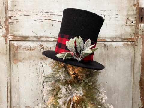 DIY Snowman Hat Tree Topper - The Shabby Tree