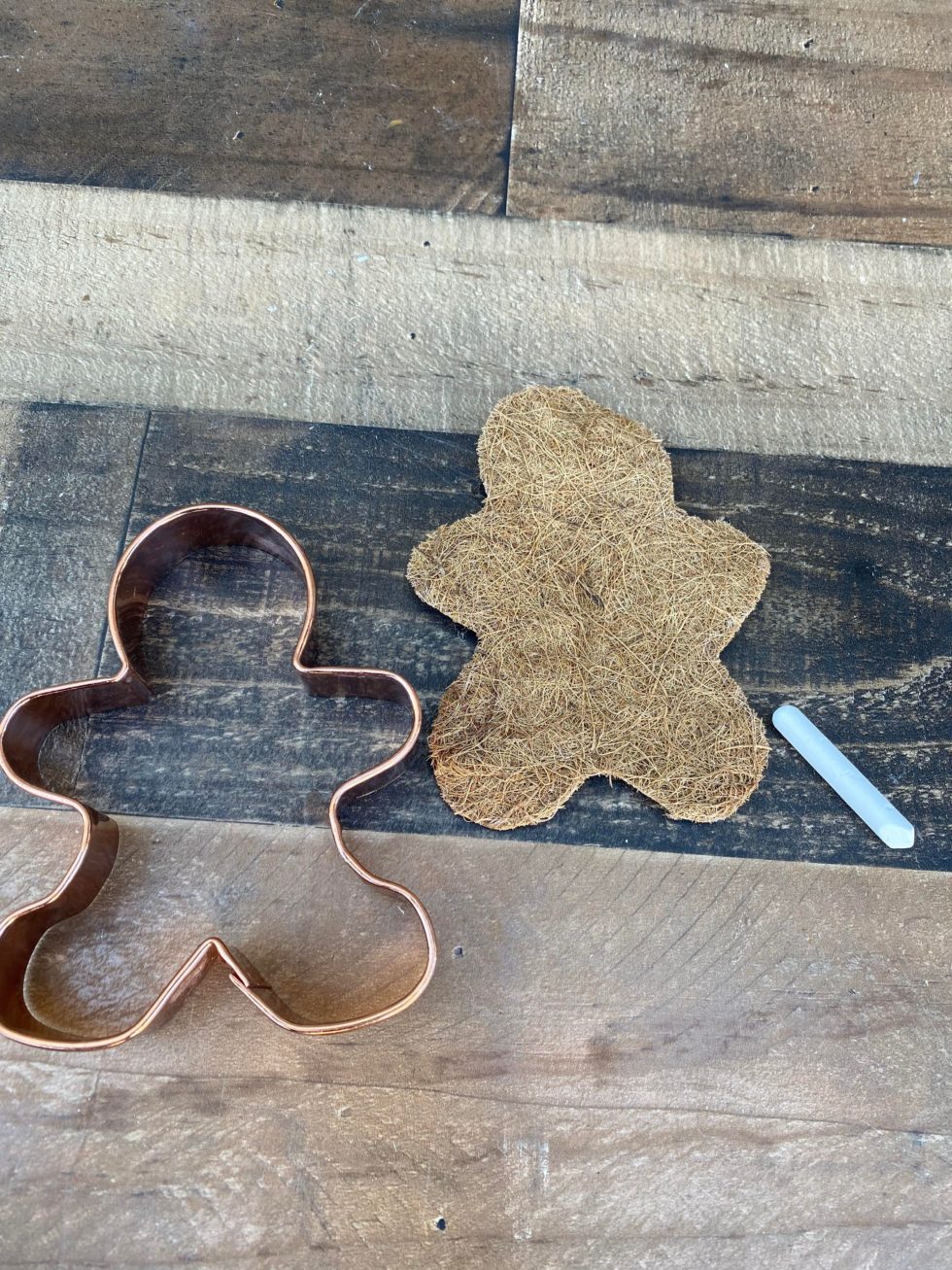 DIY Gingerbread Man Ornament Using Dollar Tree Coco Liner - The Shabby Tree