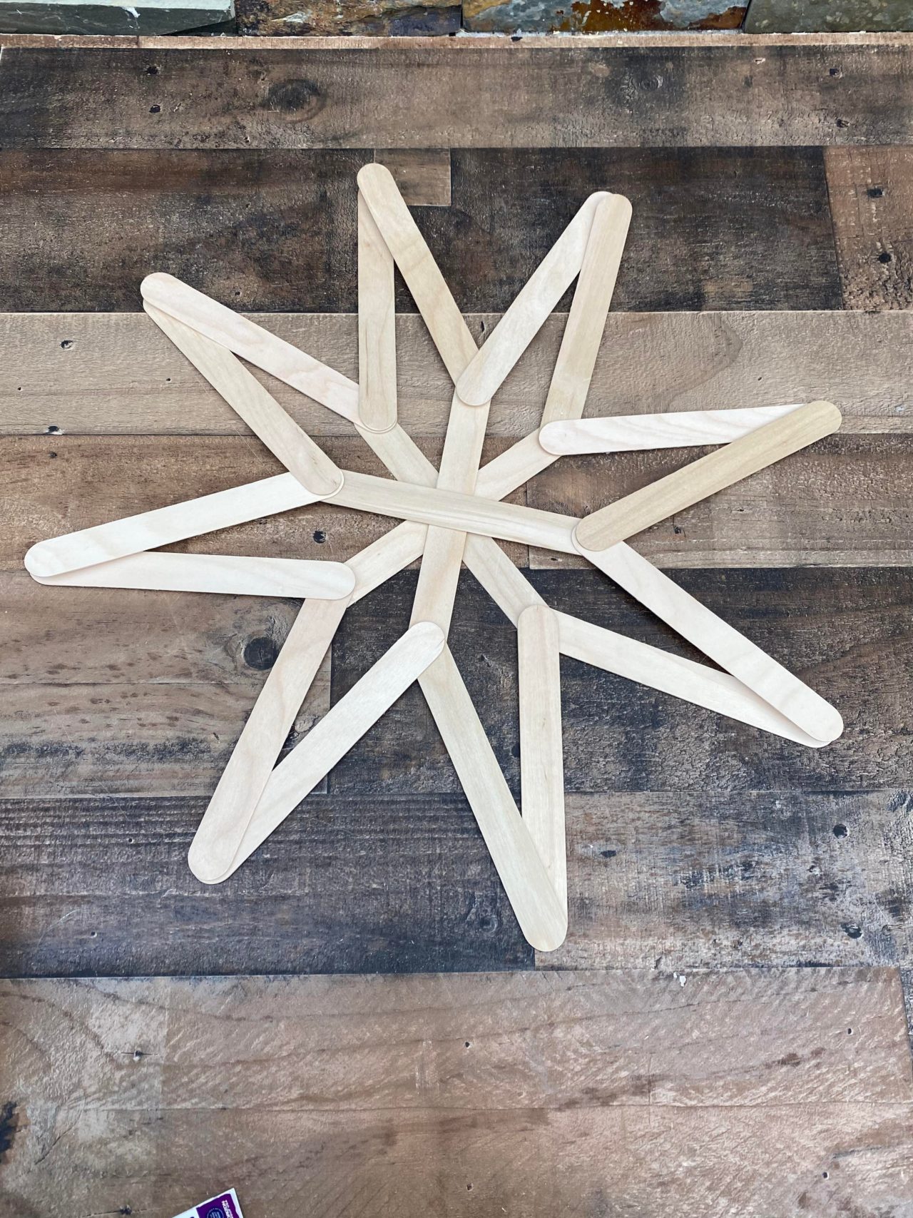 DIY Christmas Star - The Shabby Tree