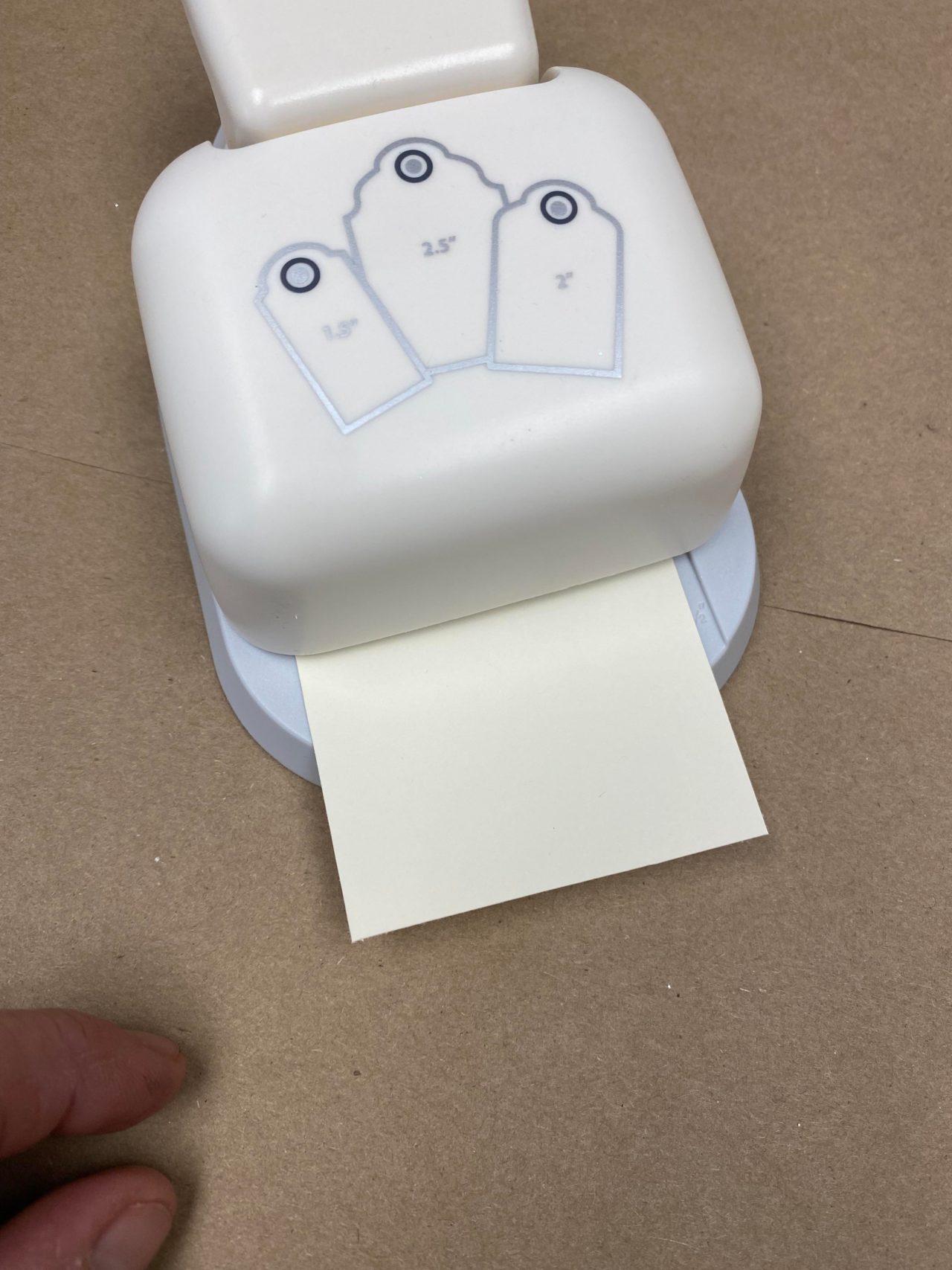 DIY Hang Tags With Fun Messages - The Shabby Tree