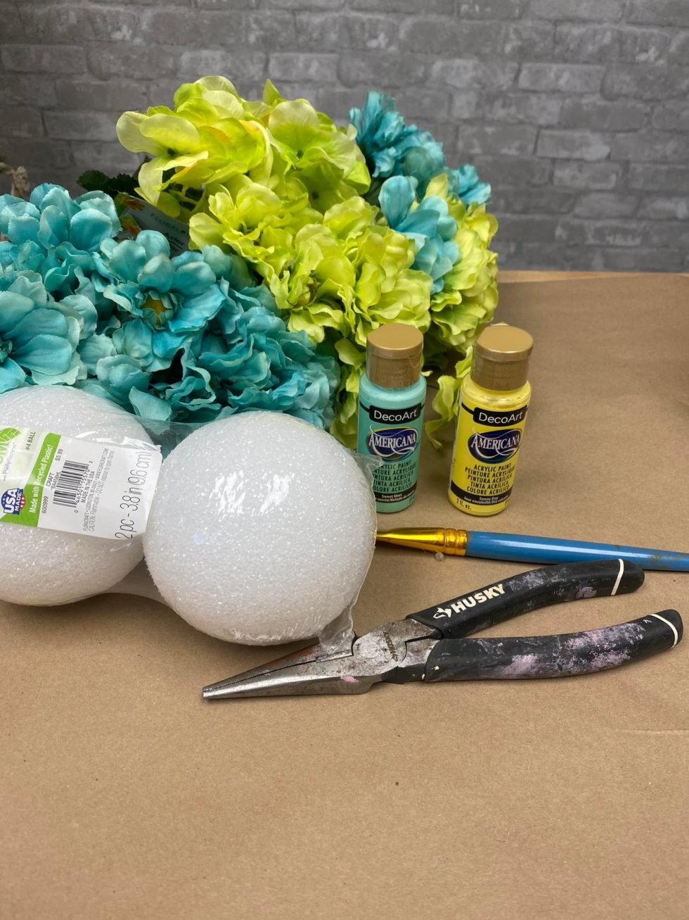 DIY Flower Ball - The Shabby Tree