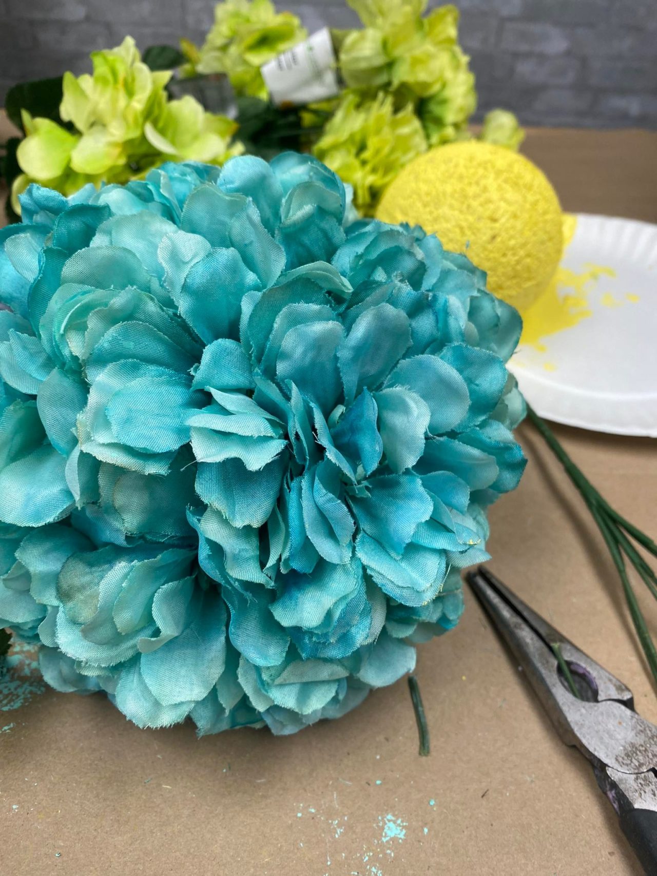 DIY Flower Ball - The Shabby Tree